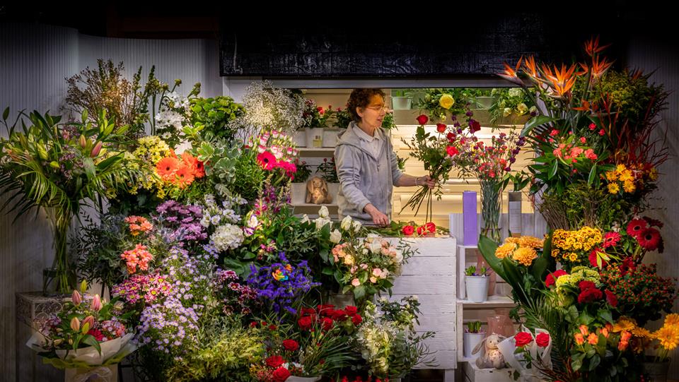 Flowers Nicole - Norwich, Order Online or 01603 761761